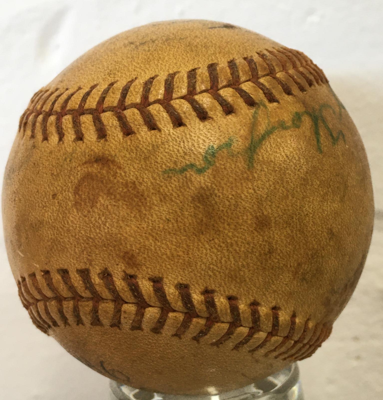 Signed 1973 Claxton Shield Series baseball | Collections WA