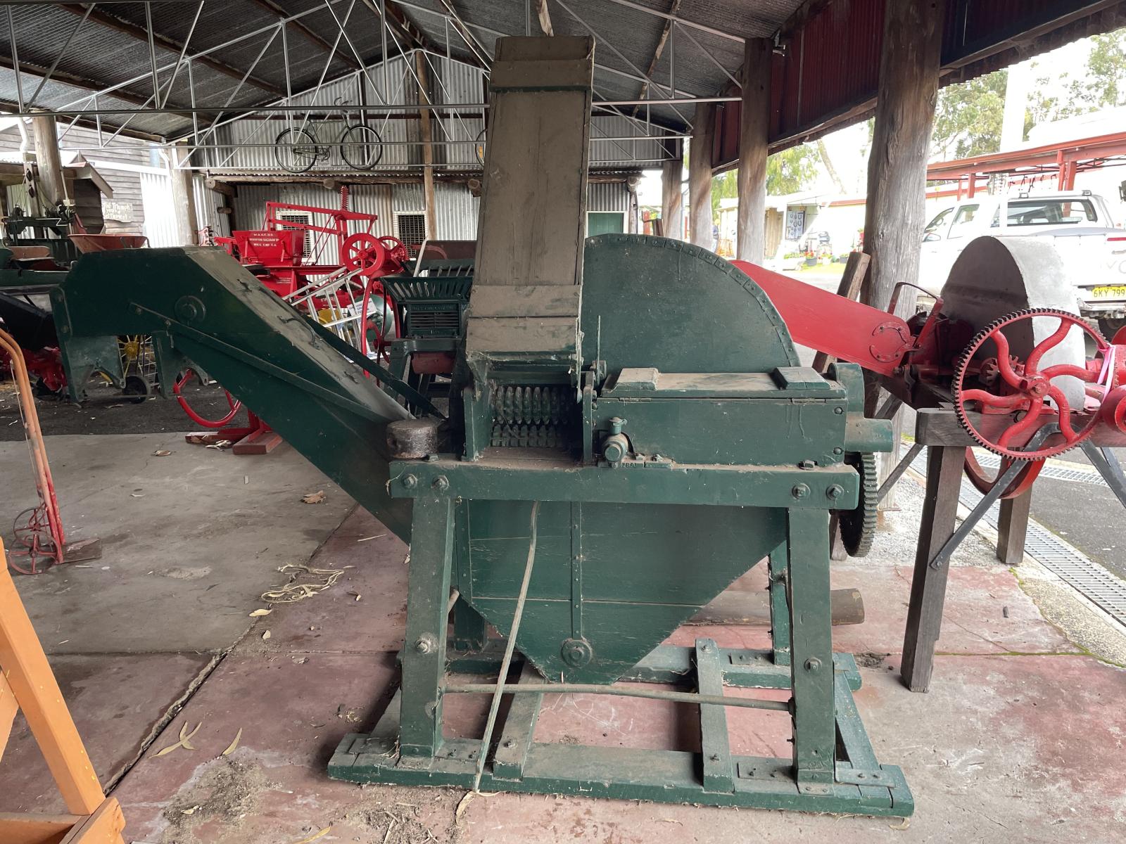 Andrews & Beaven Chaff Cutter | Collections WA