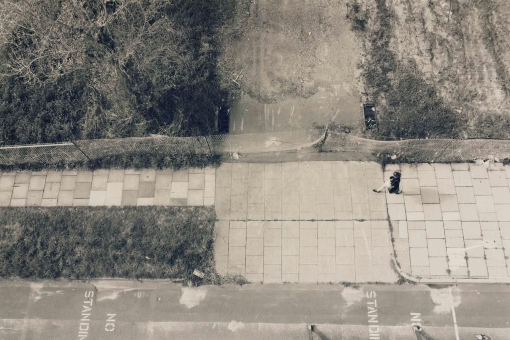 PHOTOGRAPH: STATION STREET, SONYA SEARS, 1997 | Collections WA