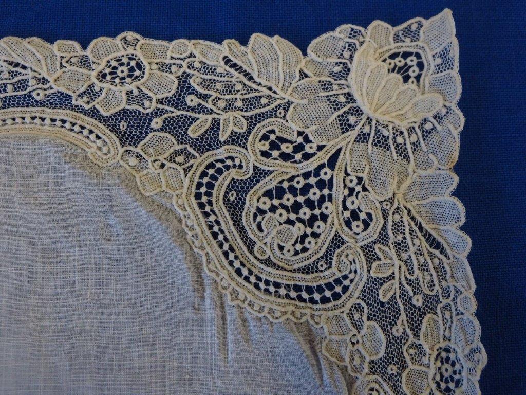 LACE, NEEDLELACE, POINT DE GAZE, HANDKERCHIEF | Collections WA